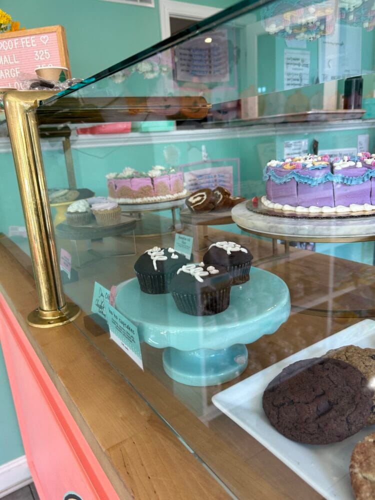 The Best Bakeries in Scottsdale, AZ: Sweet Dee’s Bakeshop | The Best ...